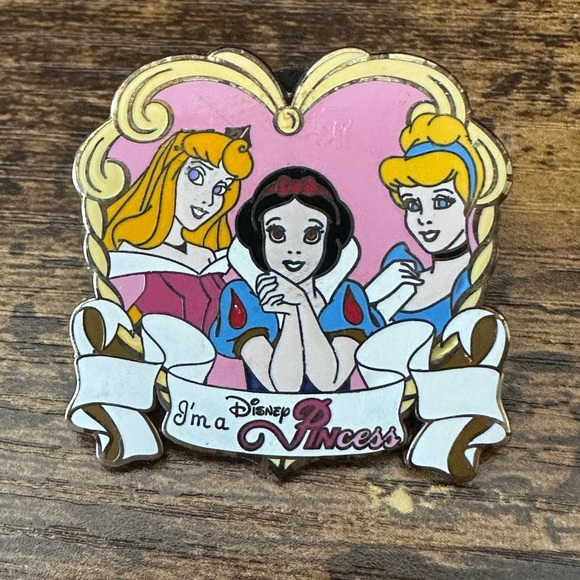 Disney | Other | Disney Im A Princess 207 Trading Pin Cinderella Snow ...